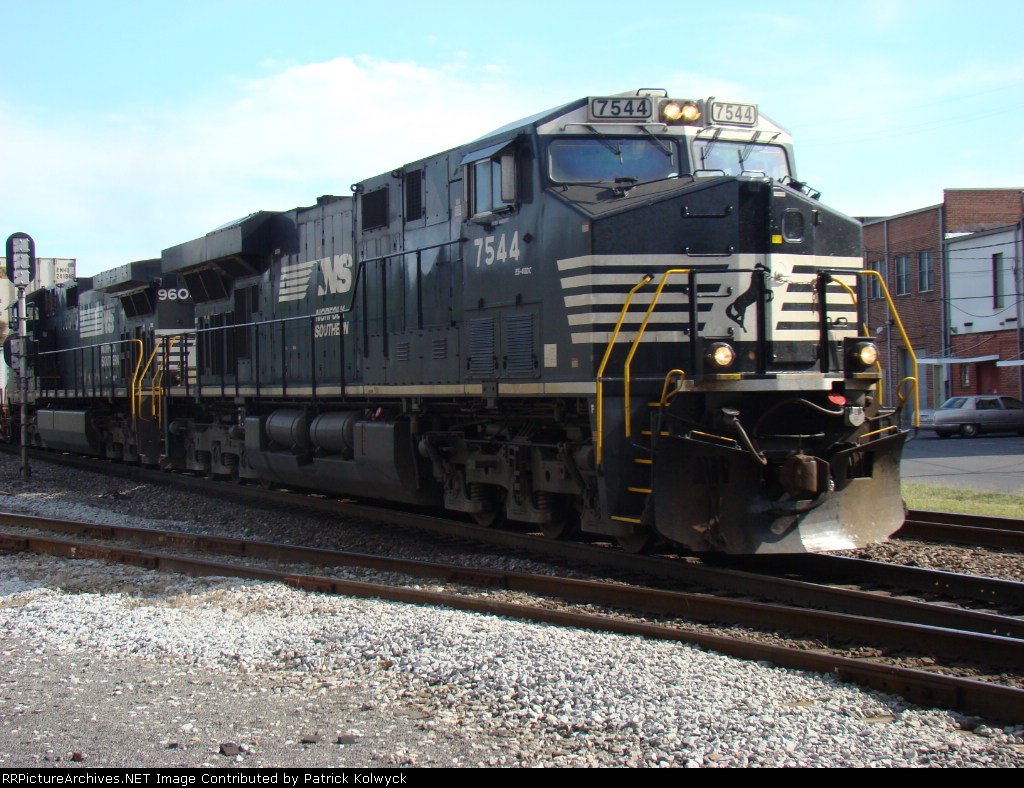NS 7544